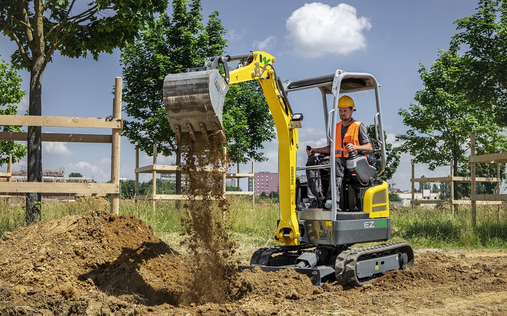 First battery-powered mini-excavator from Wacker Neuson wins SaMoTer ...